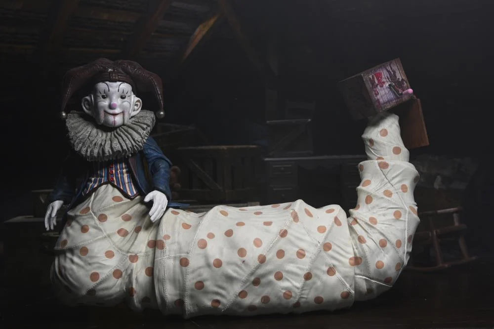 NECA - Der Klown Deluxe 10 Inch Long Action Figure | Mad About Horror